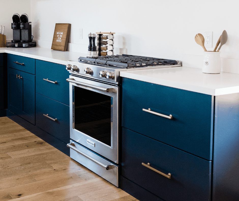 5 Natural Homemade Degreaser Recipes For Your Kitchen - By Oily Design